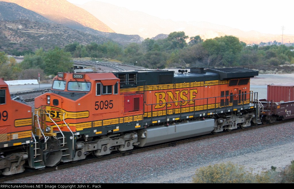 BNSF 5095